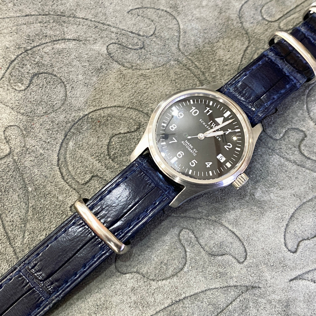 【製作事例】IWC マーク15 × 藍染クロコダイル（NATOスタイル） – 松下庵